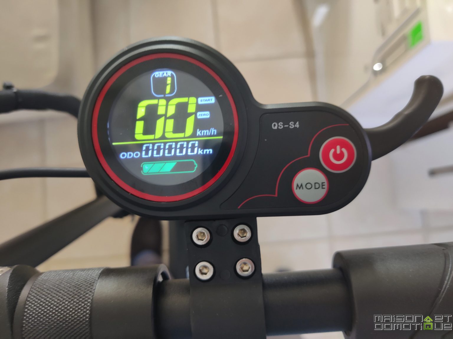 Test Weebot Anoki: la trottinette électrique qui dépote ! - Maison et ...