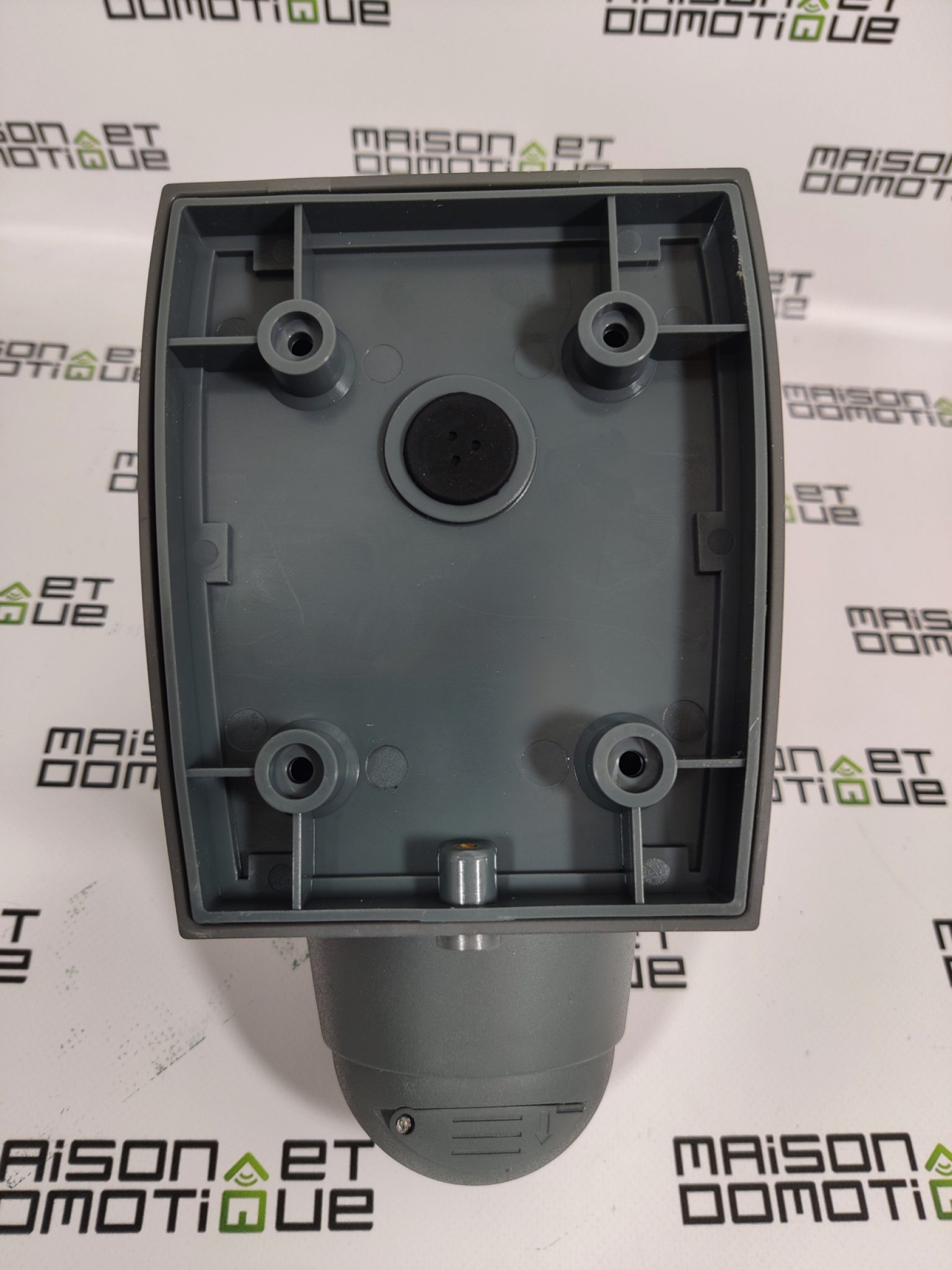 Ledvance Smart Flood Camera Wifi: une caméra de surveillance dissimulée ...