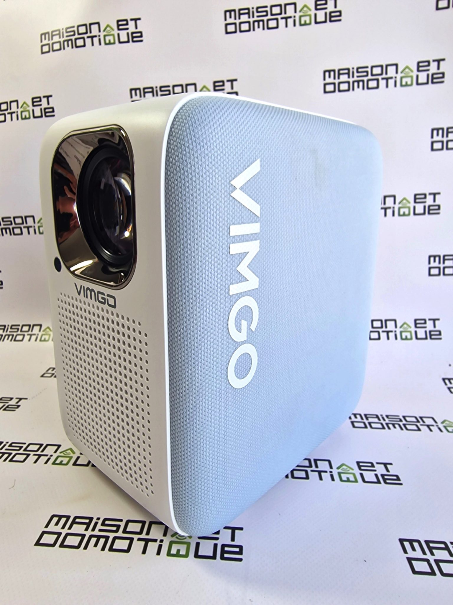 Vimgo P10: test d'un vidéoprojecteur à moins de 250€, aux très belles ...
