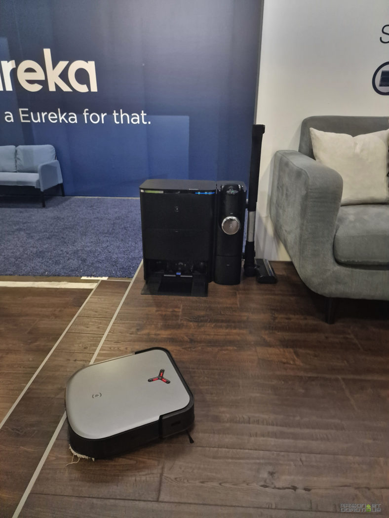 Ecovacs launches an ultra-complete cleaning station at #CES2024: the ...