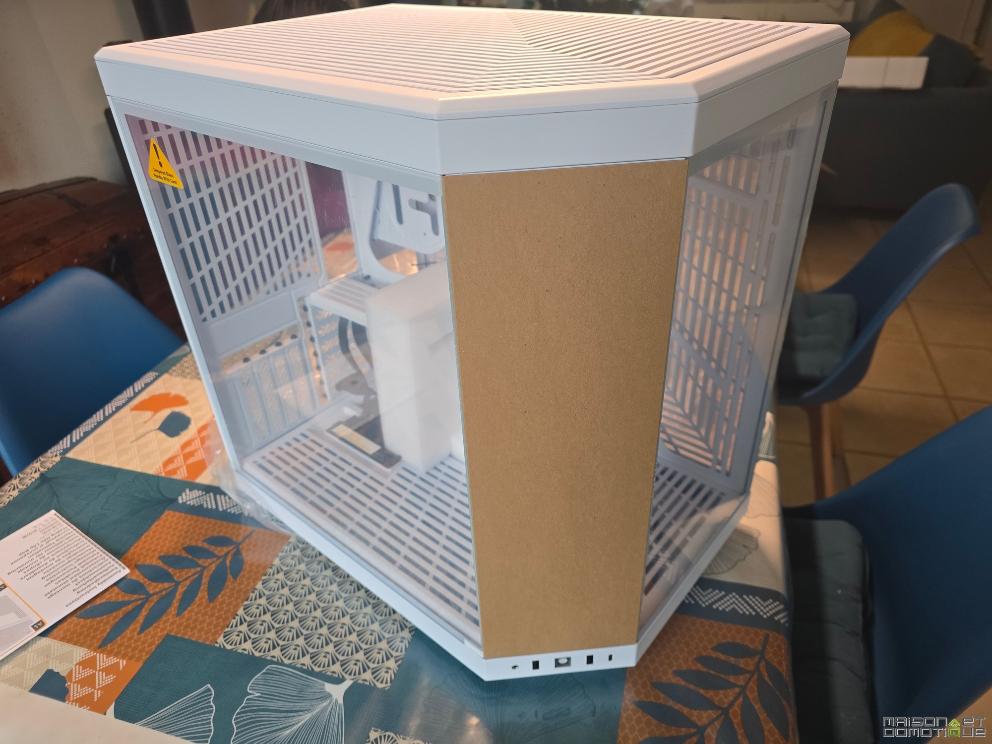 My new Gamer setup based on the Hyte Y70 Touch and NZXT Kraken Elite ...