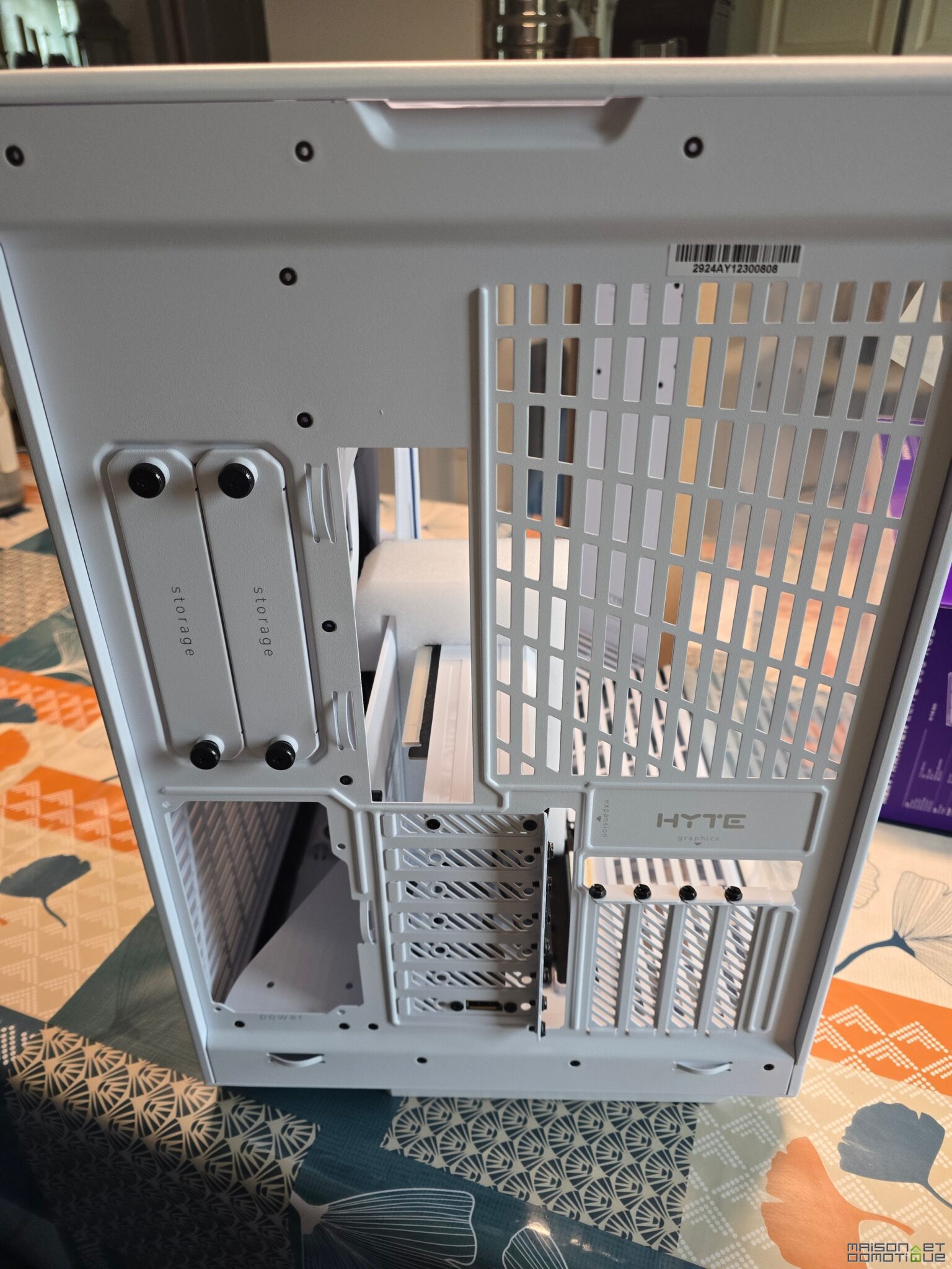 My new Gamer setup based on the Hyte Y70 Touch and NZXT Kraken Elite ...