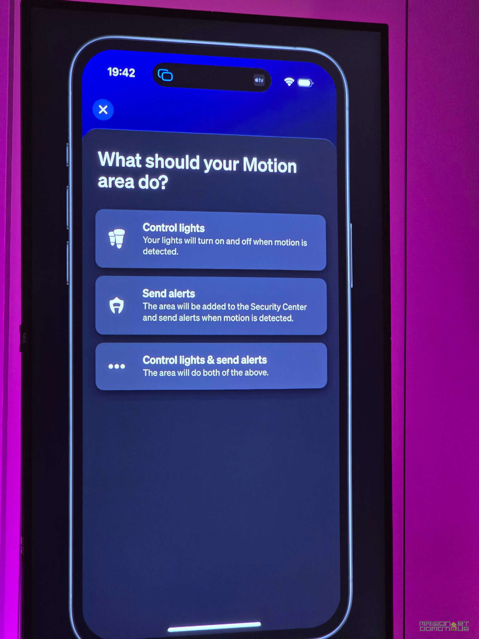 IFA 2025 : Philips Hue dégaine un Hub surpuissant et une détection de ...