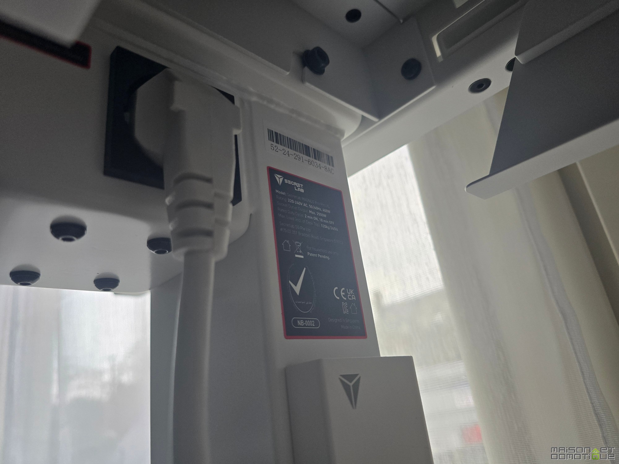 Cable management ultime : dompter ses câbles avec le bureau Secretlab ...