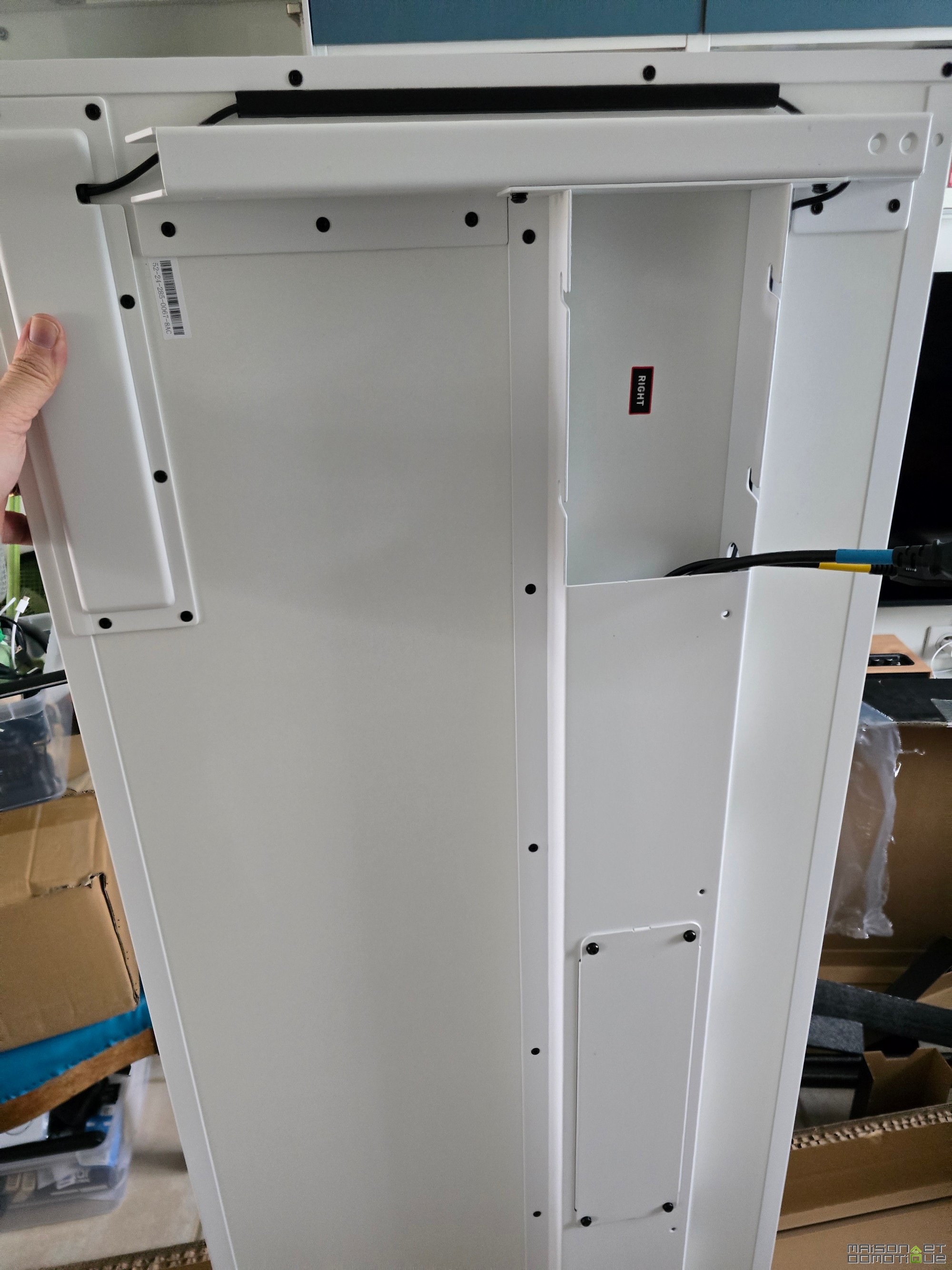 Test SecretLab Magnus Pro : La scrivania motorizzata di alta gamma che ...