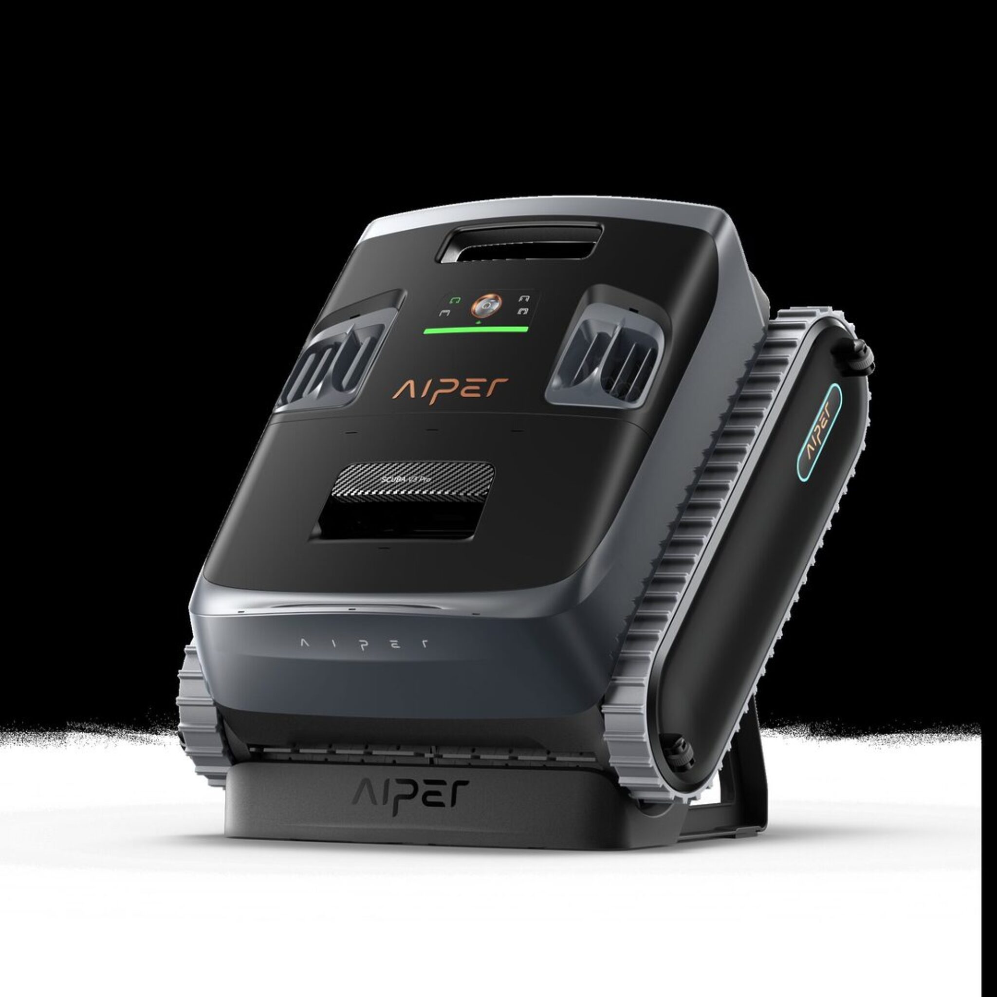 Aiper at CES 2026: an AI ecosystem for pools and gardens, featuring two ...